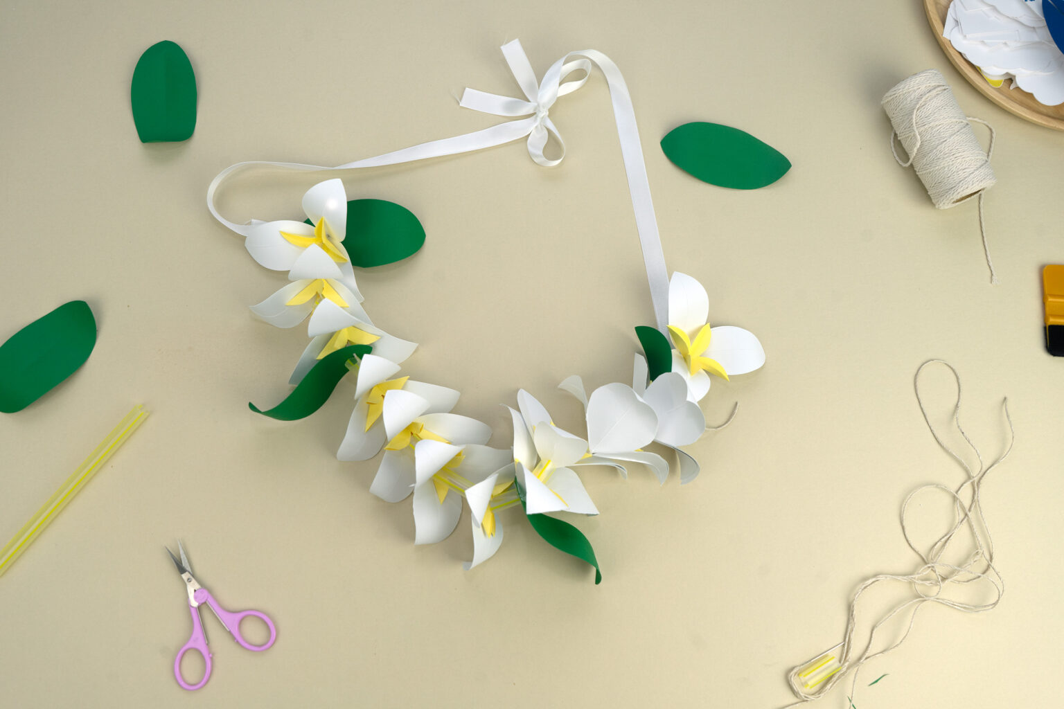 Easy DIY Plumeria inspired Paper Lei for Graduation – Bluefin Works